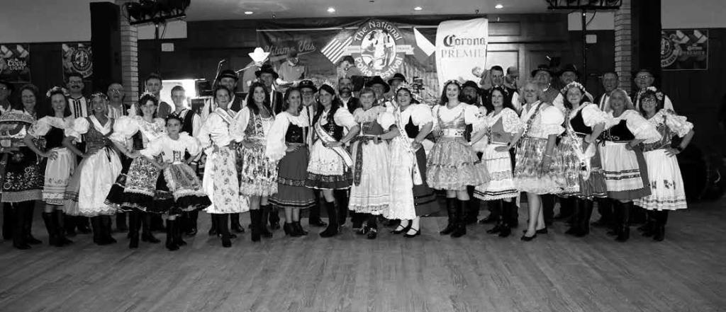 Thousands Descend on Ennis for the 59th Annual National Polka Fest ...
